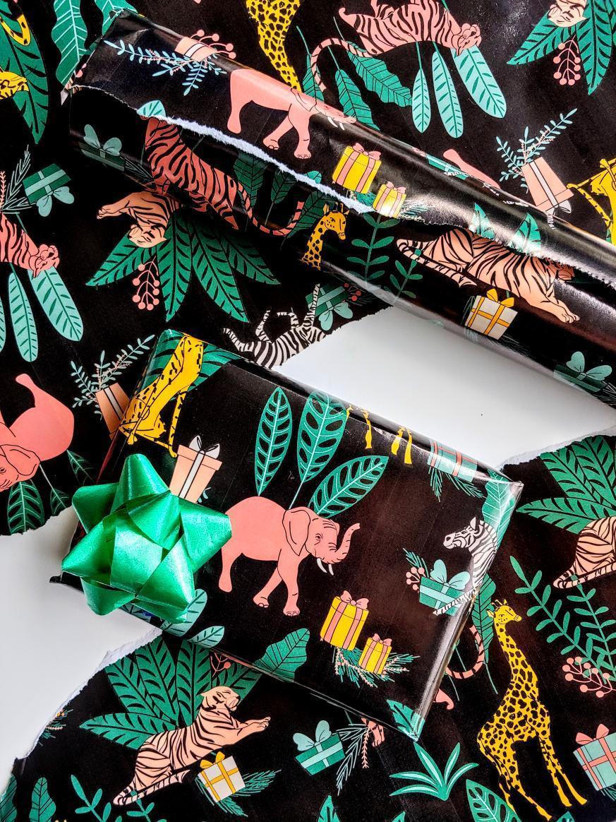 Wrapping Paper – Black Paper Party